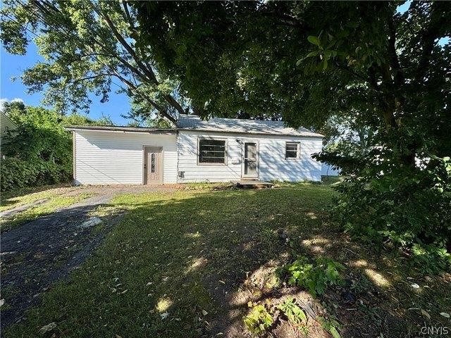 203 Anita Ave, Liverpool, NY 13088