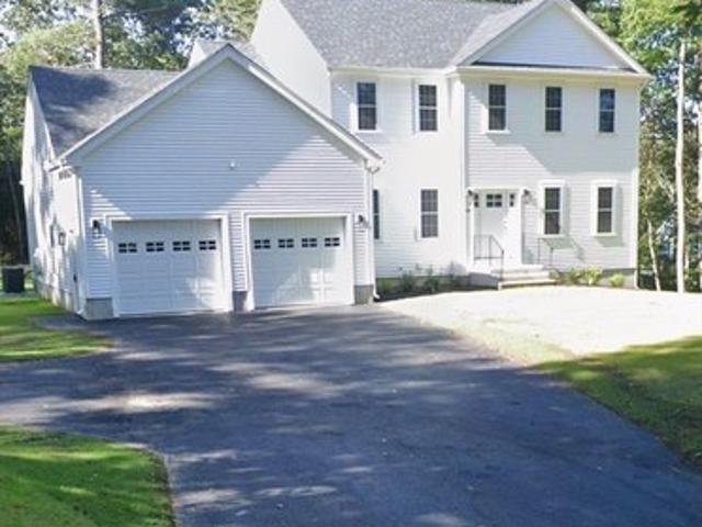 203 Albee Rd, Uxbridge, MA 01569