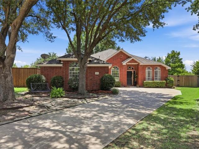 203 Applewood Ct, McKinney, TX 75071