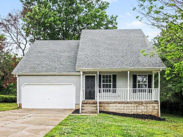 203 Blue Lake Ln, La Vergne, TN 37086