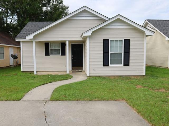 203 Blue Pool Dr, Valdosta, GA 31602