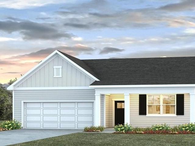 203 Brooks Dr, Holly Hill, SC 29059