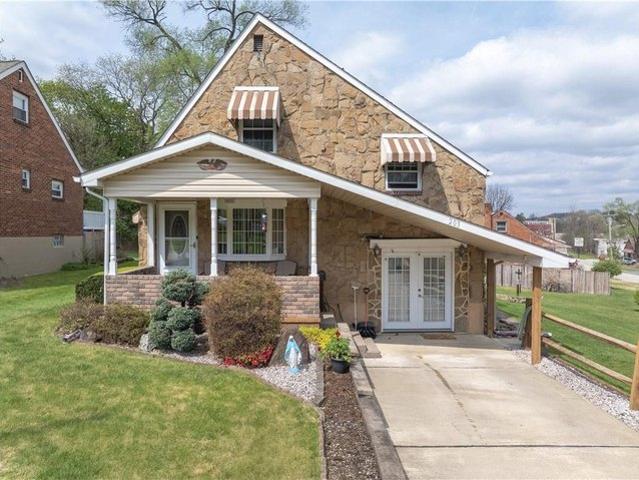 203 George St, Jeannette, PA 15644