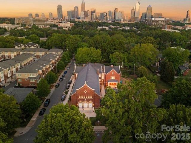 203 Grandin Rd Apt 1, Charlotte, NC 28208