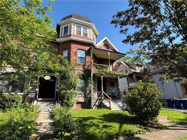 203 Green Street