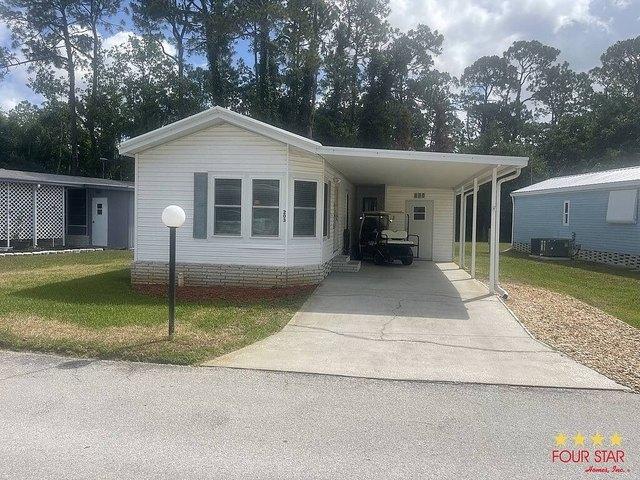 203 Dixie Dr, Haines City, FL 33844