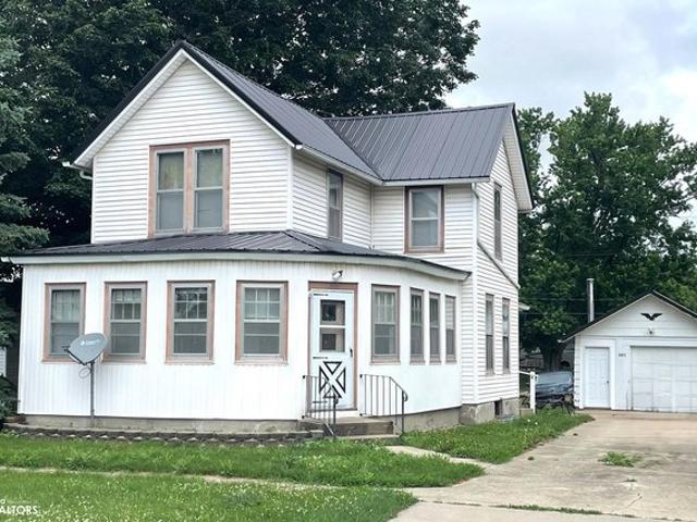 203 E Washington St, Montezuma, IA 50171