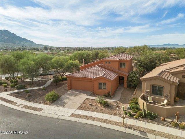 203 E Brearley Dr, Oro Valley, AZ 85737
