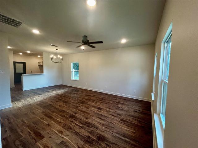 203 E Fleming
