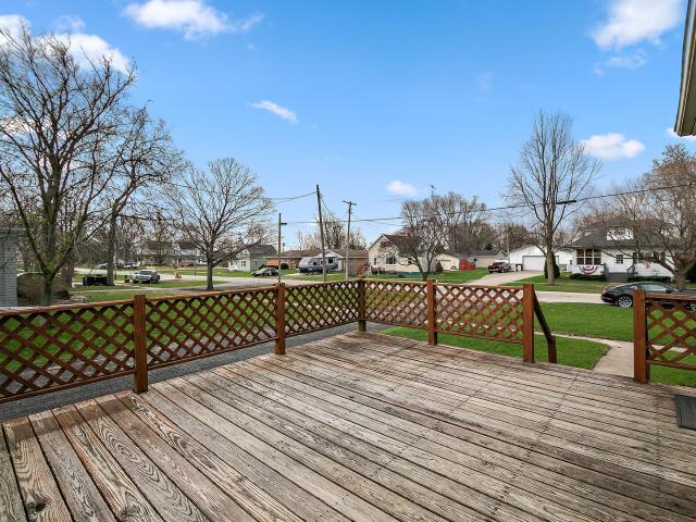 203 E Lake St, Ashkum, IL 60911 | MLS #12608