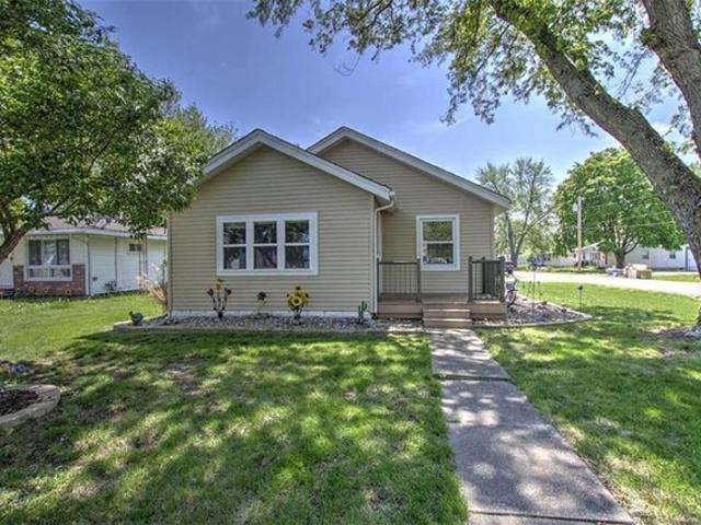 203 E Louis St, Sullivan, IL 61951