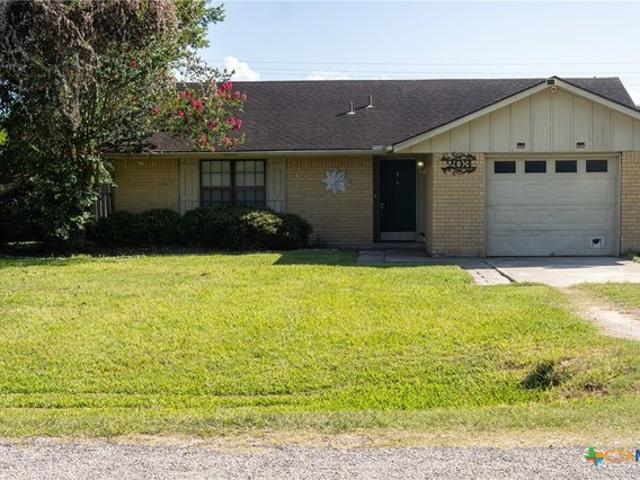 203 Elaine St, Victoria, TX 77904