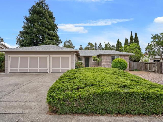 203 Fauna Ave, Rohnert Park, CA 94928 | MLS #326030 | Compass