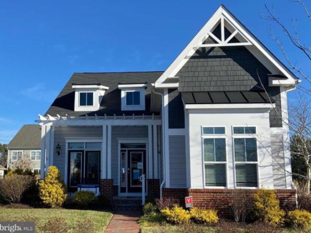 203 Frederick Rd, Clarksburg, MD 20871
