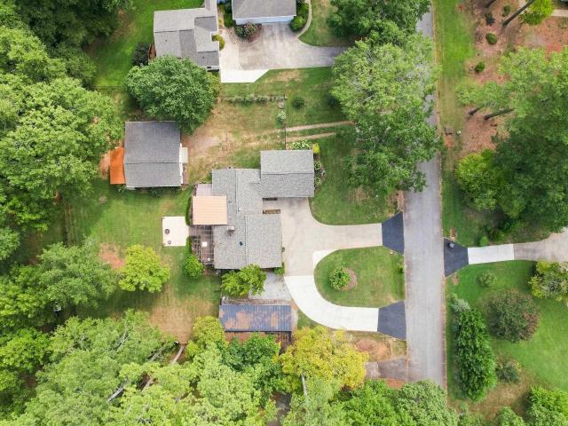 203 Knoxwood Court