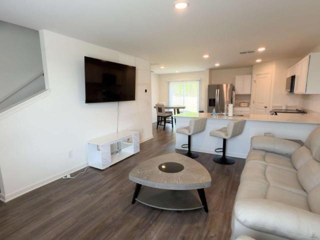 203 Kinsale Drive