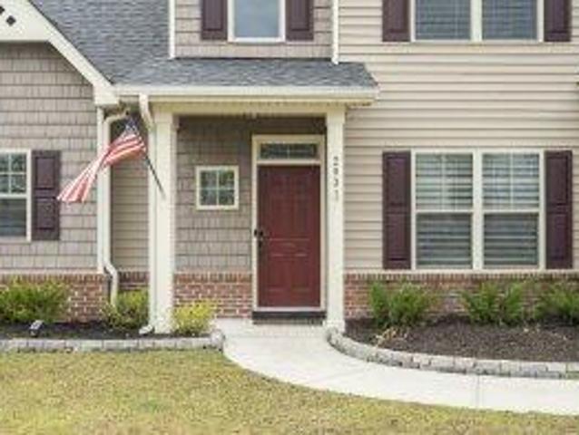 203 Holmes Point Court