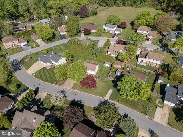 203 Hazel Ridge Dr, Wilmington, DE 19810 | MLS #DENC2101 | Compass