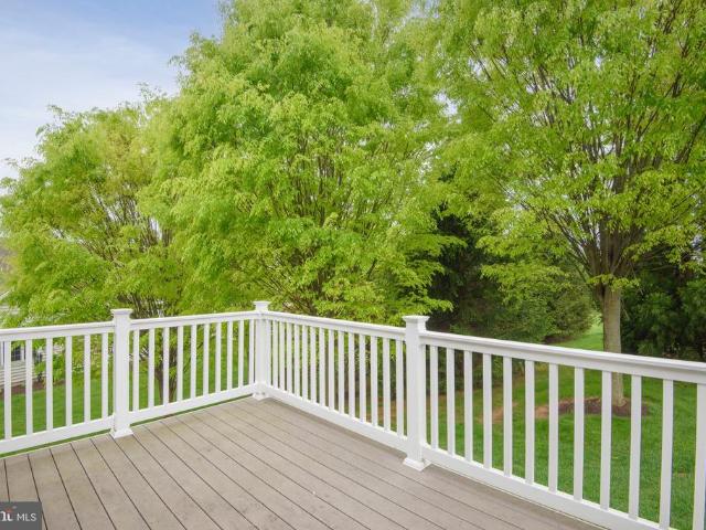 203 Hendrickson Lane
