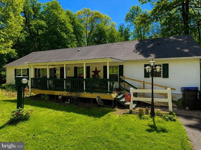 203 High Point Ln, Coatesville, PA 19320