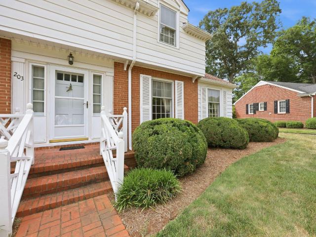 203 Hillcrest Drive