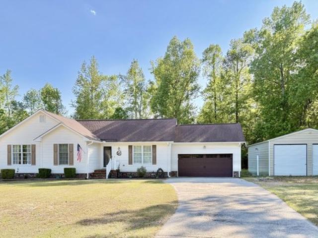 203 Hillingdale Dr, Washington, NC 27889