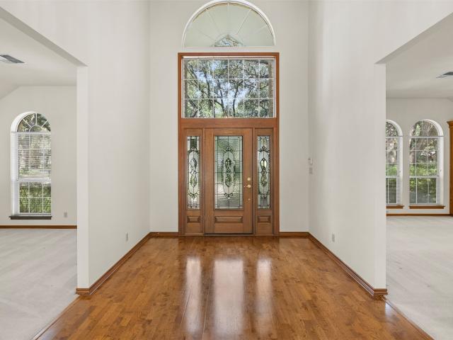 203 Oak Cluster Drive