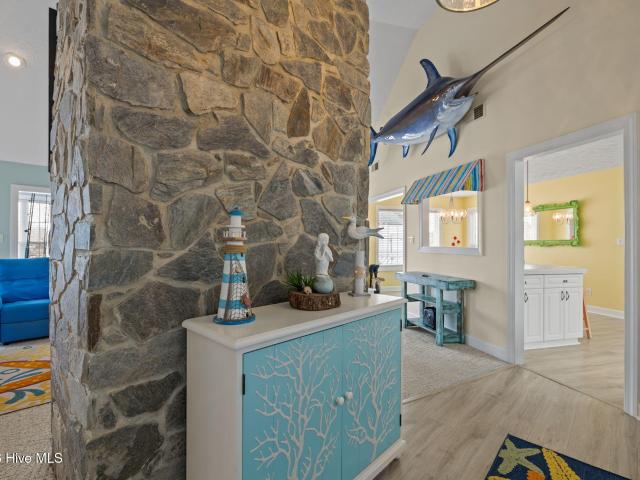 203 Old Causeway Road