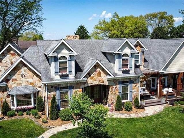 203 Oliver Dr, Butler, PA 16002