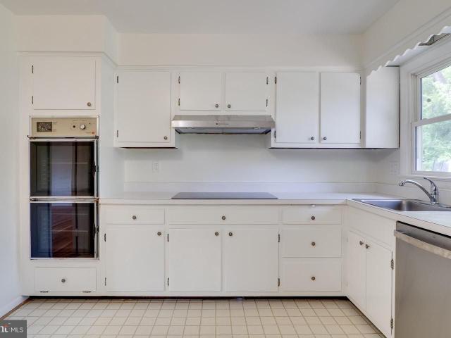 203 Locust Street SW, Vienna, US, VA