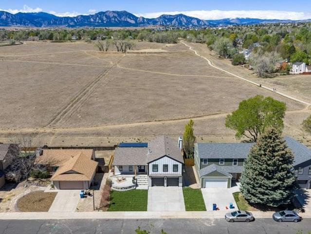 203 Lois Dr, Louisville, CO 80027