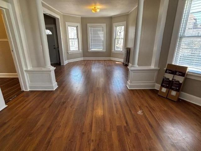 203 Lawrence Pl