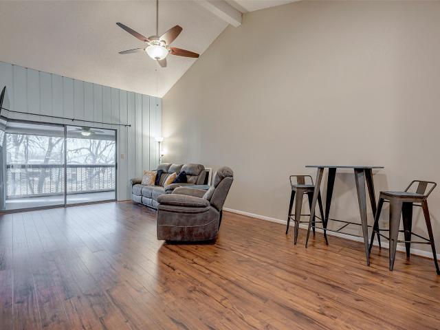 203 Lakeview Terrace G