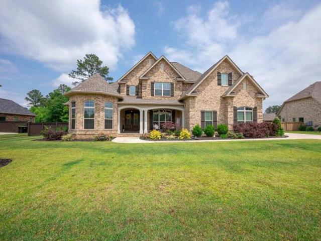 203 Larkwood Bend, Kathleen, GA 31047