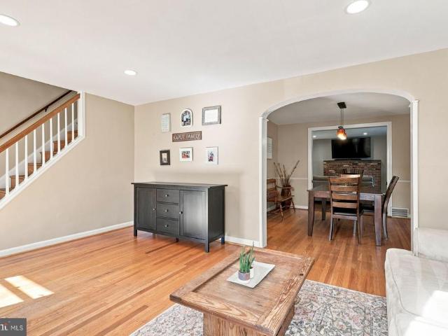 203 Larrimore Lane