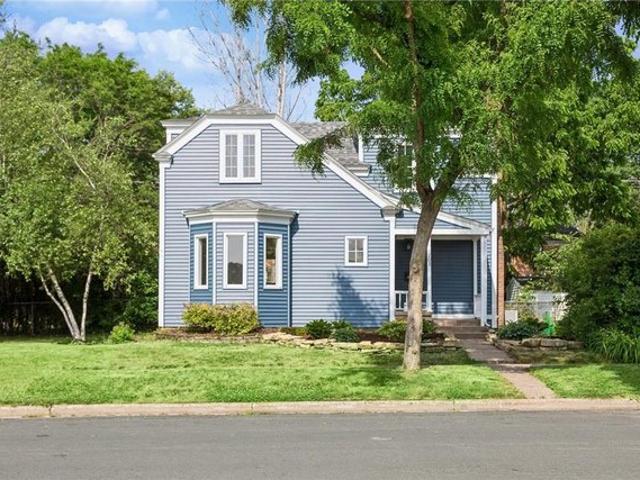 203 Lewis St, River Falls, WI 54022