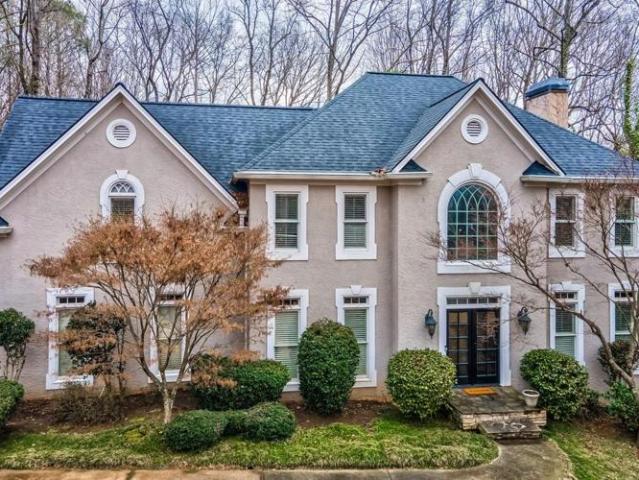 203 Mayglen Ct, Woodstock, GA 30189
