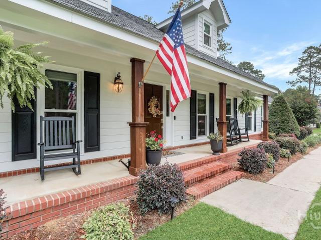 203 Magnolia Place