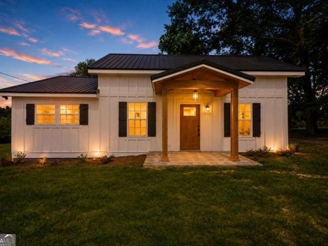 203 Main St SE, Toomsboro, GA 31090