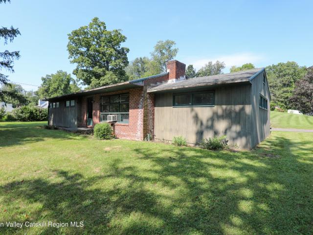 203 Maple Lane
