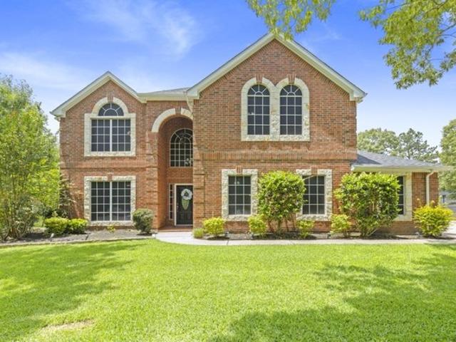 203 Mapleleaf St, Magnolia, TX 77354