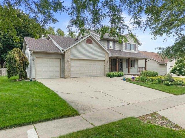 203 Maria Ln, Cottage Grove, WI 53527