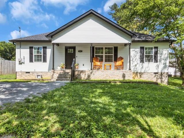 203 Martha St, Shelbyville, TN 37160