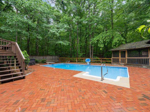 203 Mel Oaks Drive