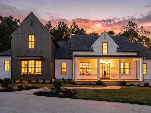 203 Memory Ln, Canton, GA 30115