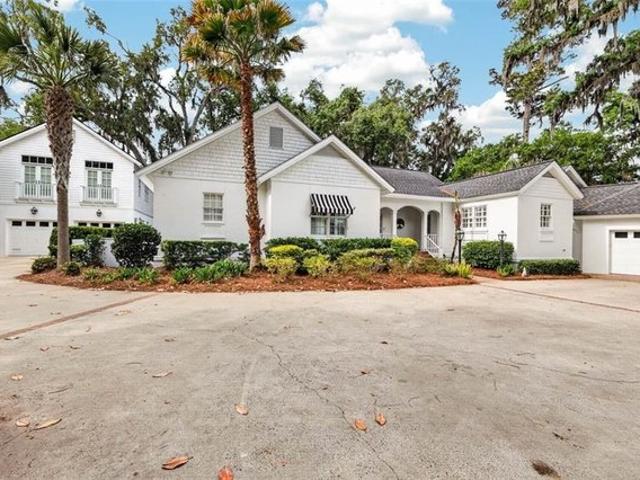 203 Merion St, Saint Simons Island, GA 31522