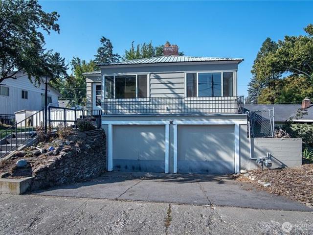 203 N Walnut St, Ellensburg, WA 98926