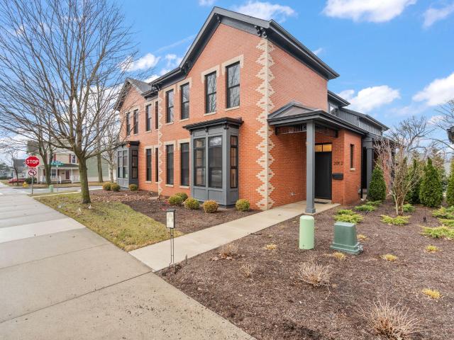 203 N Campbell Street #2