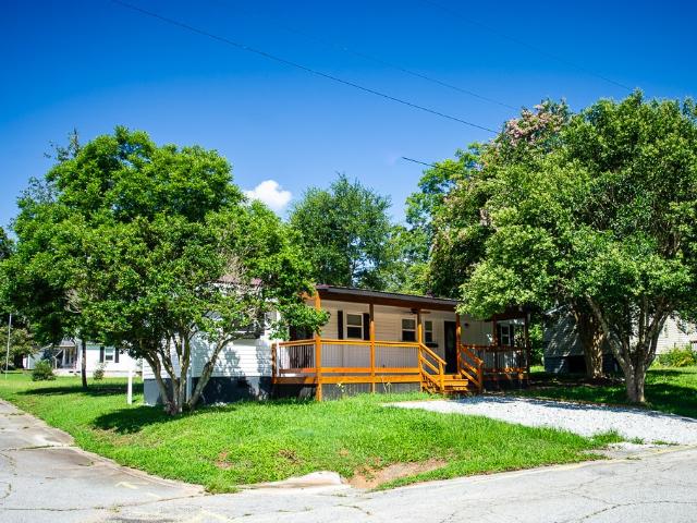 203 N Hampton Street