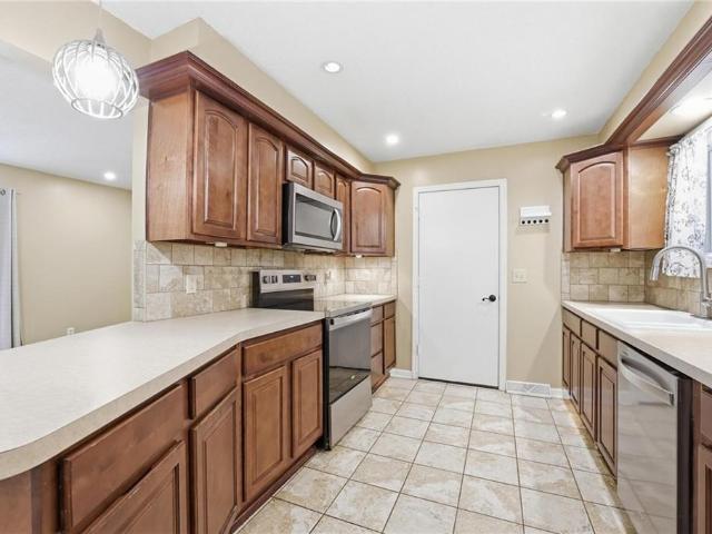 203 N Murphy Drive